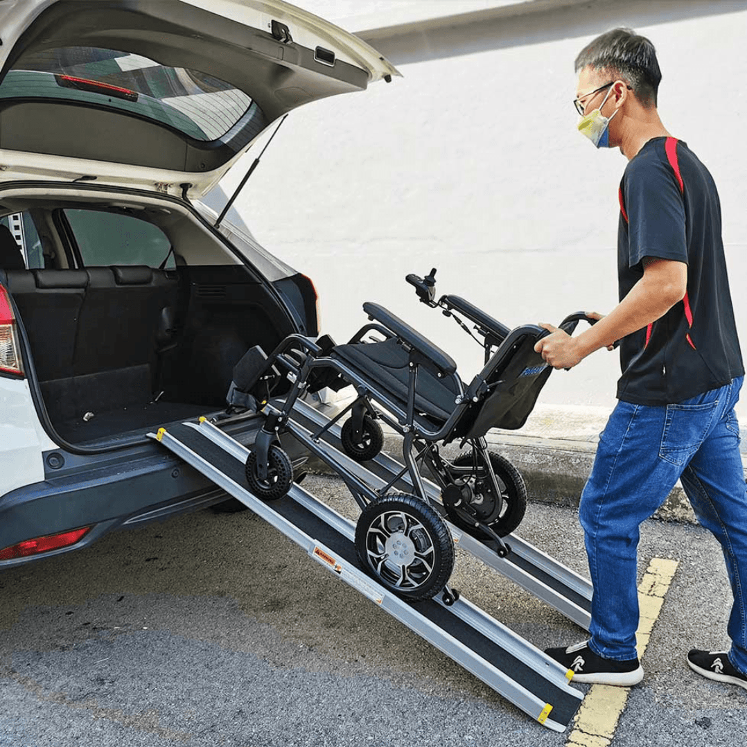 Telescopic Aluminium Ramp For Wheelchair (by pair) — iElder.Asia (Asian ...