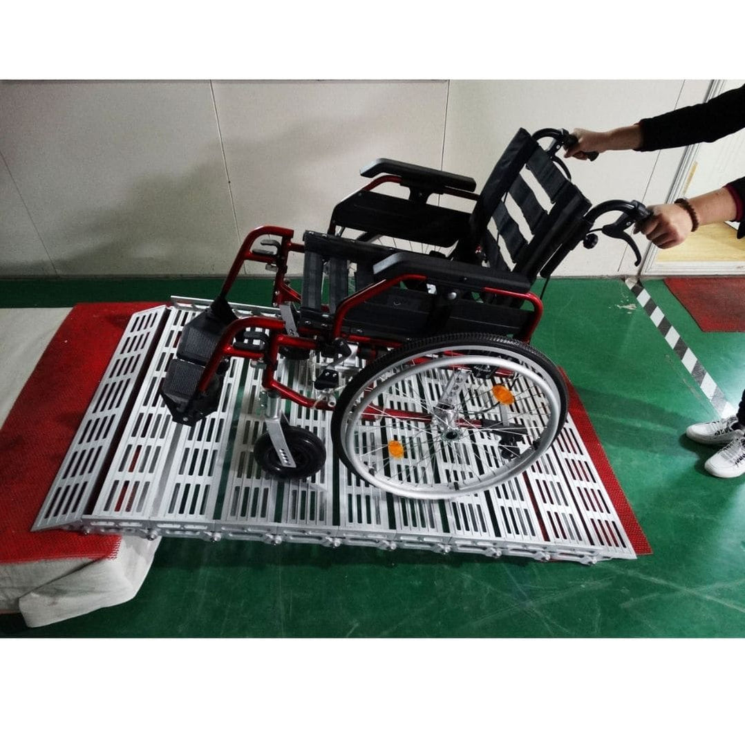 Portable Rollable Aluminium Ramp for Wheelchair — iElder.Asia